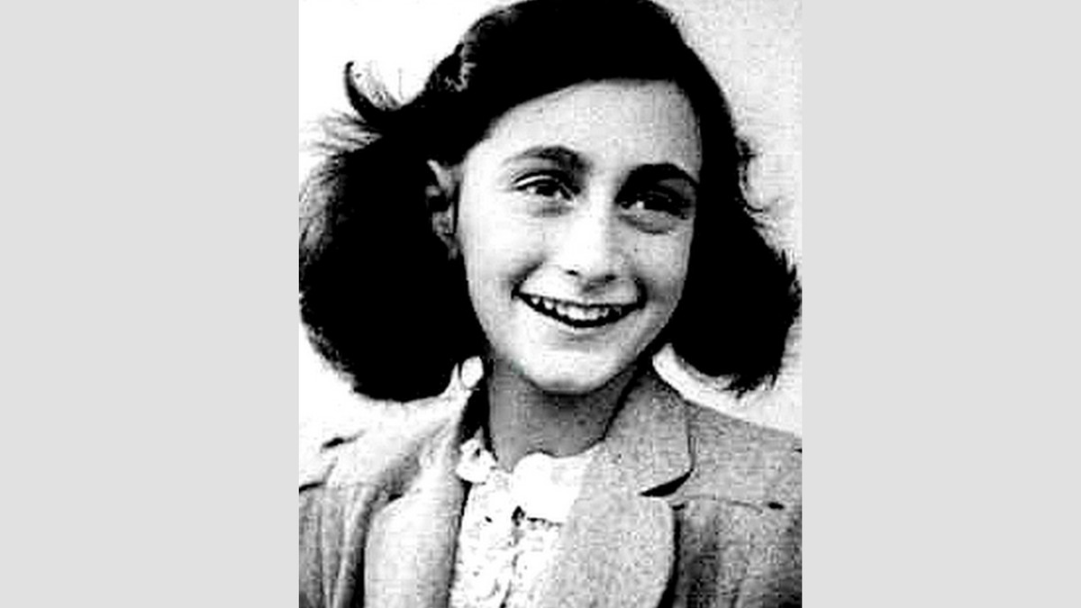 Anna Franková v koncentráku zomrela skôr, hovoria nové štúdie