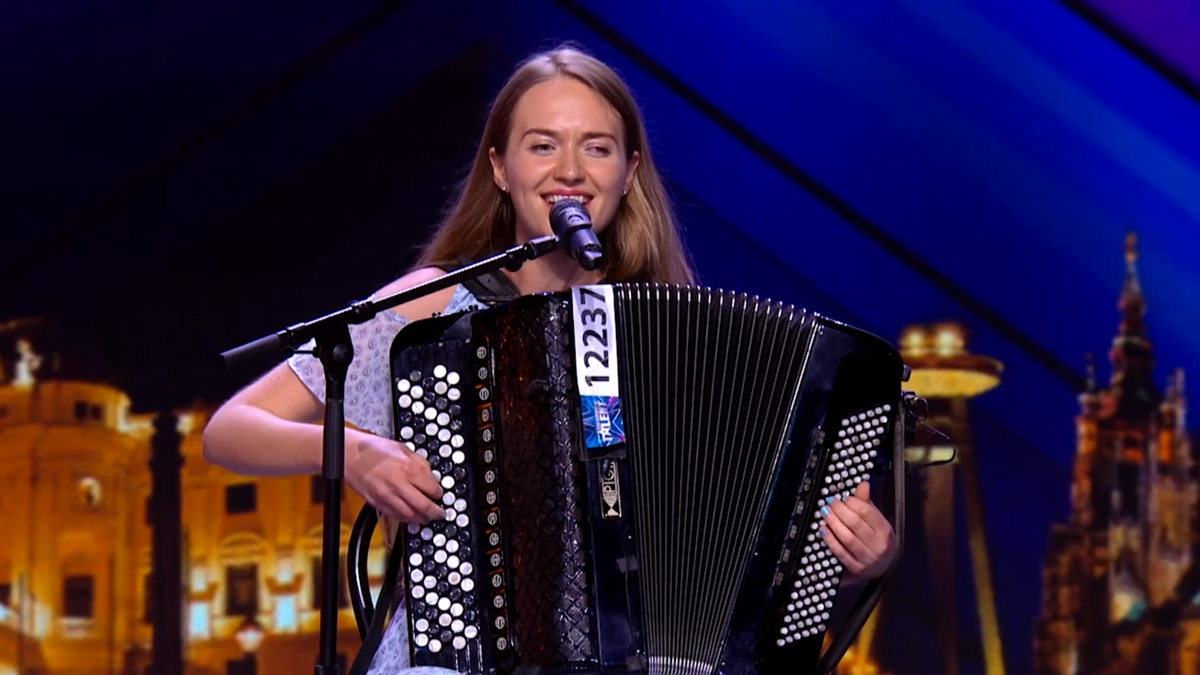 Krásna akordeonistka a jej doslova magické vystúpenie: Slzy dojatia a ...