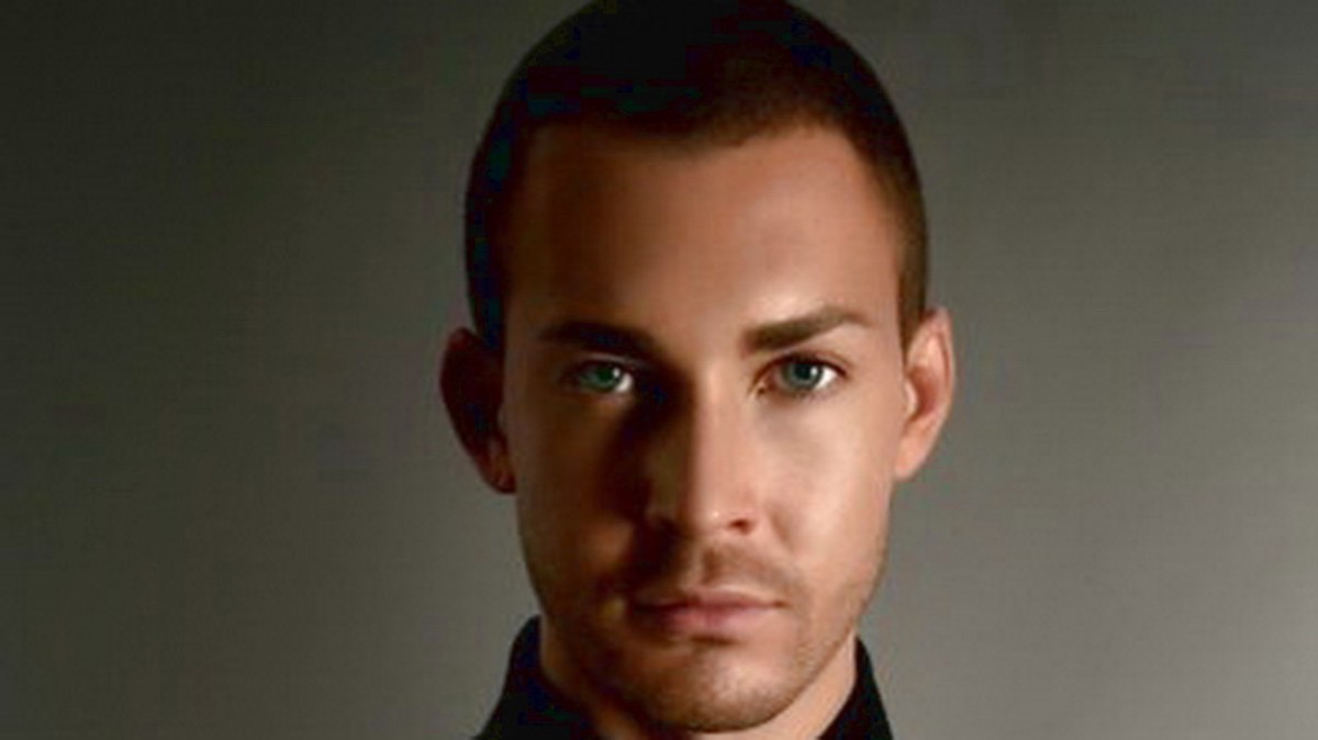 Vizážista Alex (†30). Keď zabíja strach z lekárov