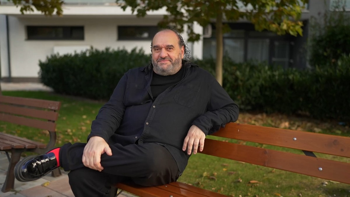 Cigánsky diabol Jozef FARKAŠ taktizuje už od začiatku: POZRITE sa, koho ...