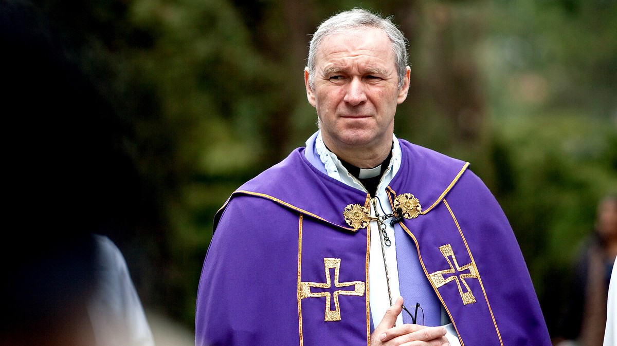 Arcibiskup Bezák prehovoril o svojich hriechoch