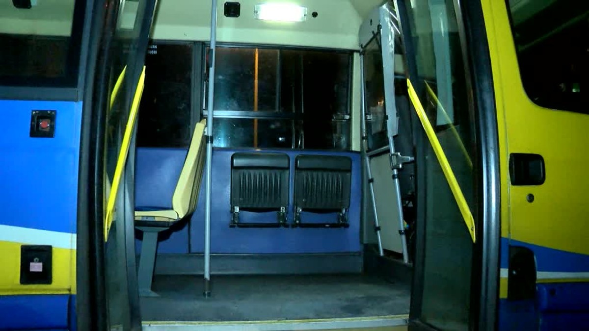 [multi] Opitý sofer autobusu 12951 | Šofér humenskej MHD nafúkal takmer ...