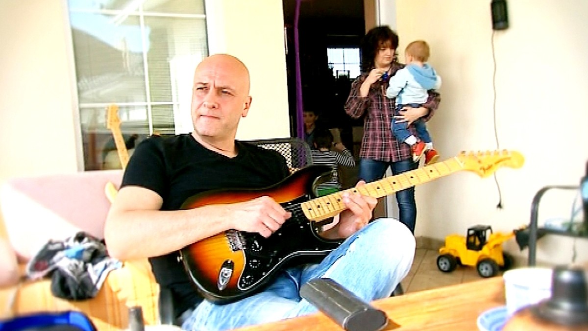 Dom ako stvorený pre hudobníka. TAKTO býva Henry Tóth...