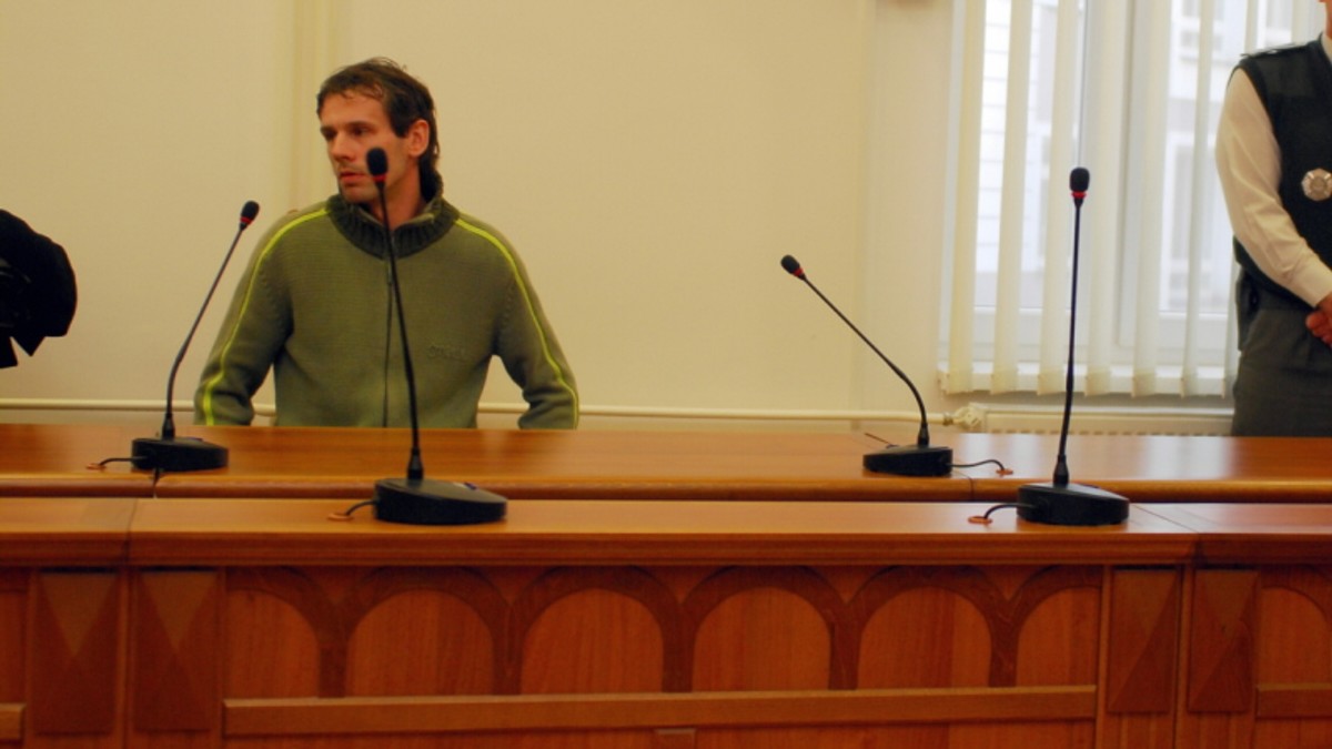 Hanzal je už väzňom