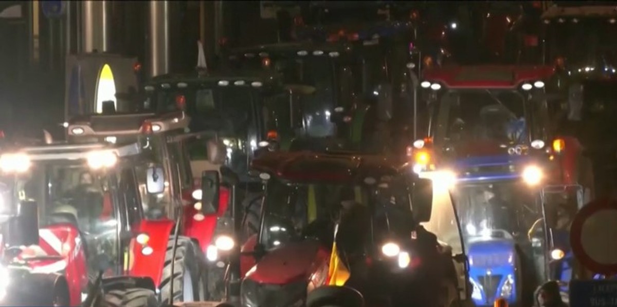 V centre Bruselu to vrelo: Európska metropola zažila najväčšie protesty ...