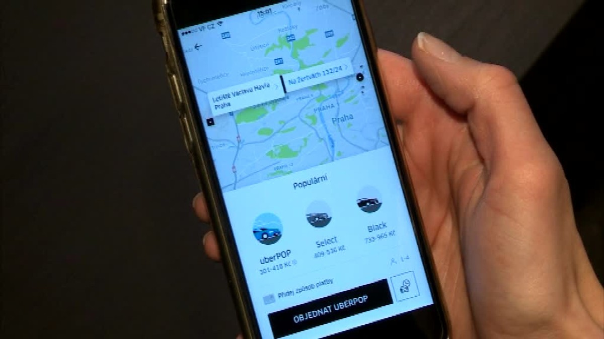 Uber mu za jazdy po Moskve naúčtoval vyše 200 eur. On však zatiaľ doma spal