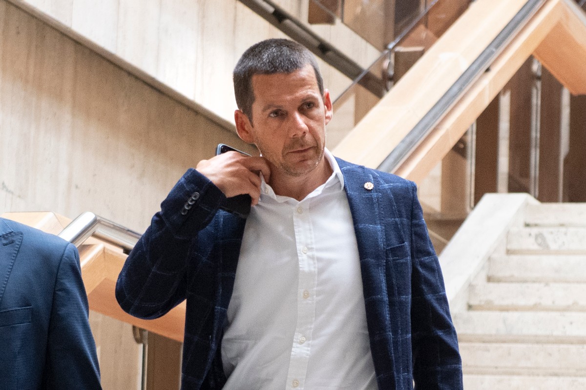 Bývalý policajný prezident Štefan Hamran zvažuje kandidatúru na ...