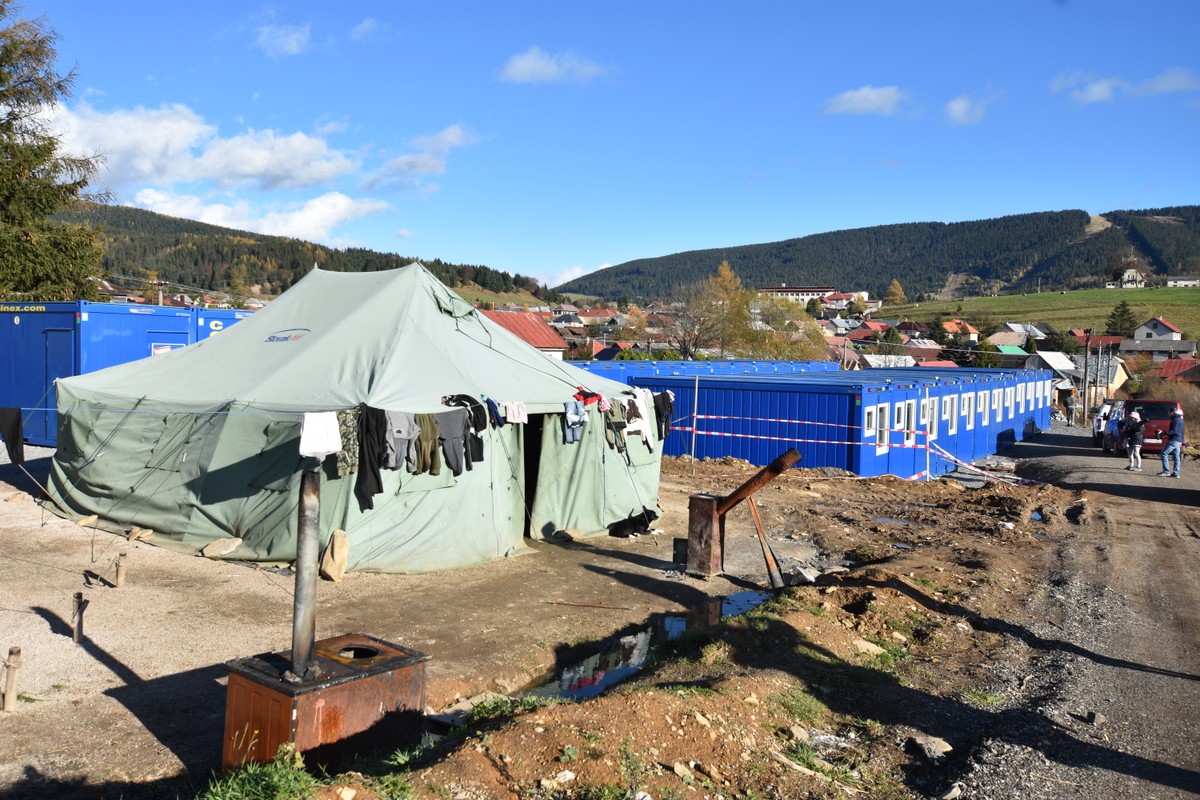 Unimobunky v Telgárte majú, nasťahovať sa do nich ale nemôžu. Ľudia po ...