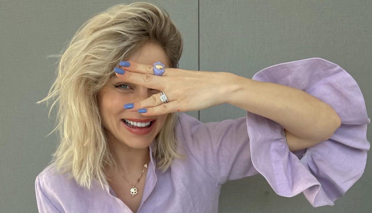 Ivana Gáboríková ukázala tipy na outfity, ktoré zakryjú väčšie bruško ...