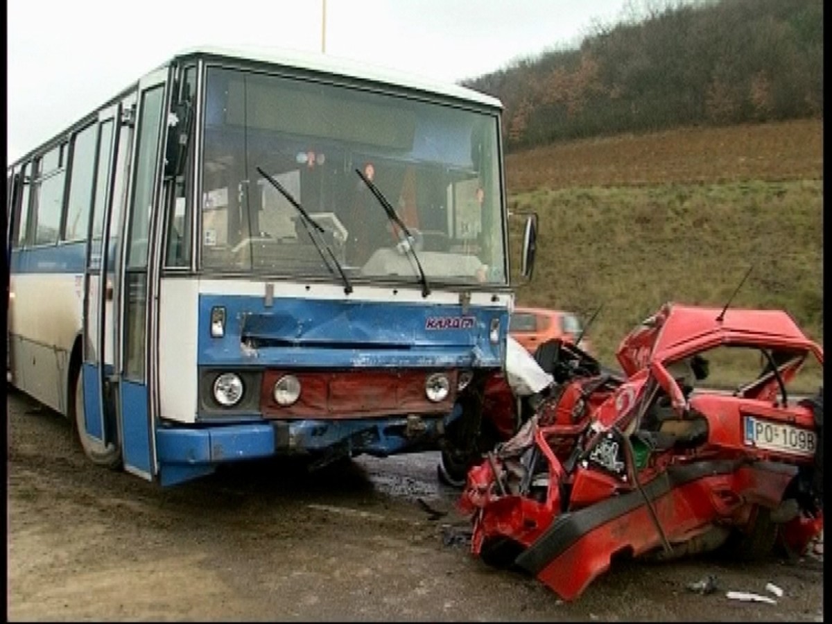 Pri dopravnej nehode zahynul vodič osobného automobilu z okresu Poprad