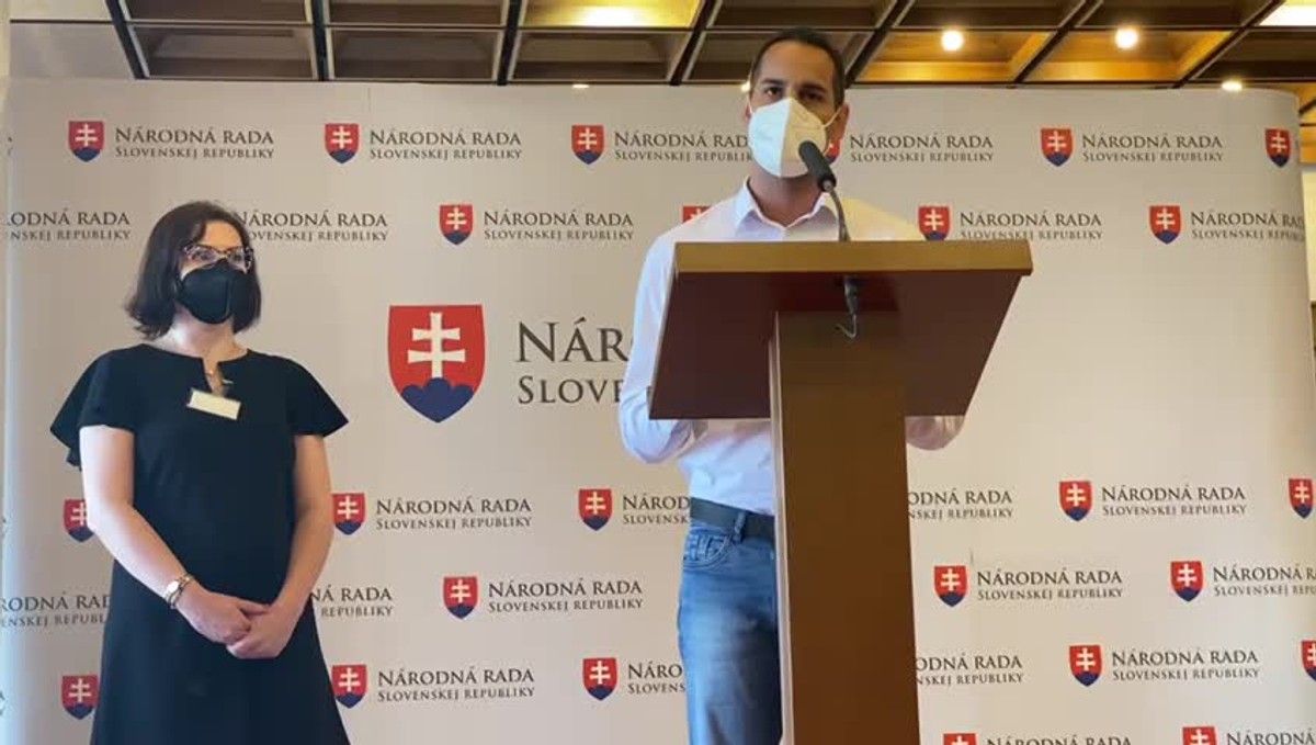 Ján Herák sa vzdáva poslaneckého mandátu