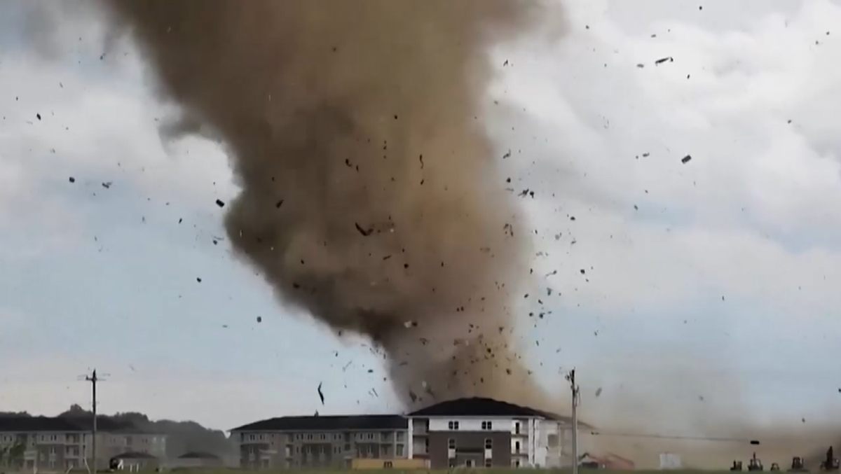 Tornáda a búrky v USA si vyžiadali desiatky mŕtvych aj zranených