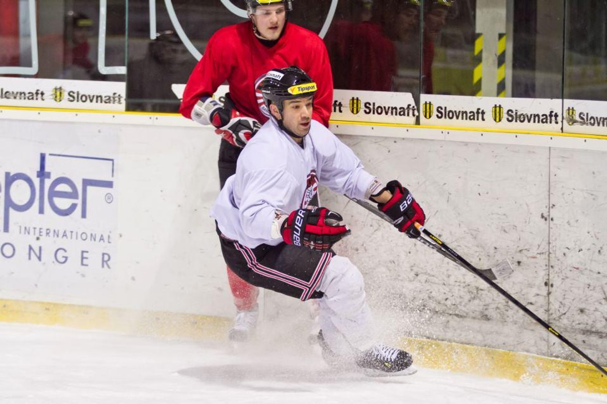 MIKE DANTON DEFINITÍVNE HRÁČOM HC ´05 BANSKÁ BYSTRICA | JOJ Šport