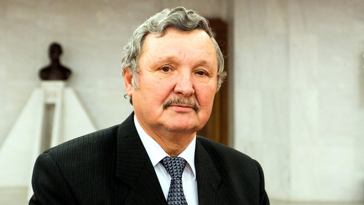 KANDIDÁT NA PREZIDENTA. Jozef Šimko (63)