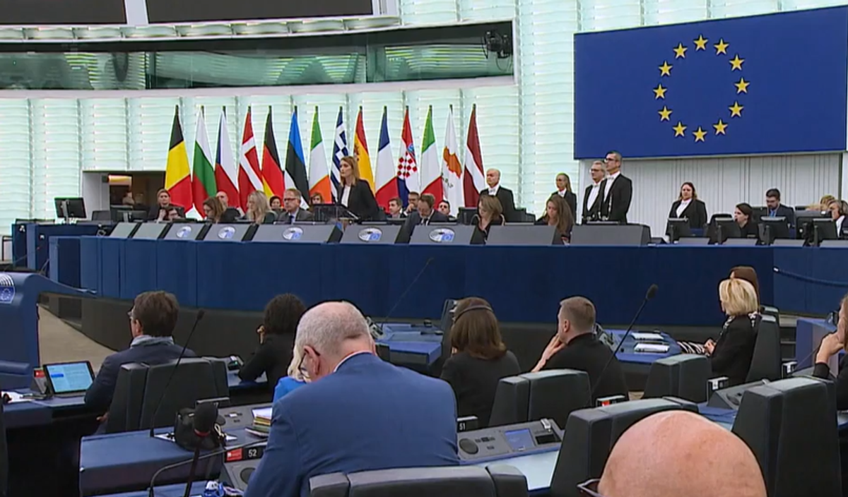 Budúcnosť Schengenu je neistá. Podľa novej azylovej politiky 7 krajín ...