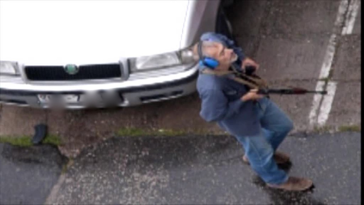 Najkrvavejší masaker v dejinách. Ľudia si na strelca z Devínskej Novej ...