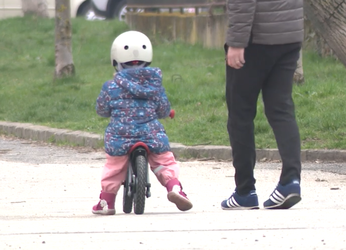 Adopcia na Slovensku: Nie vždy je úplná rodina zárukou dobrého ...