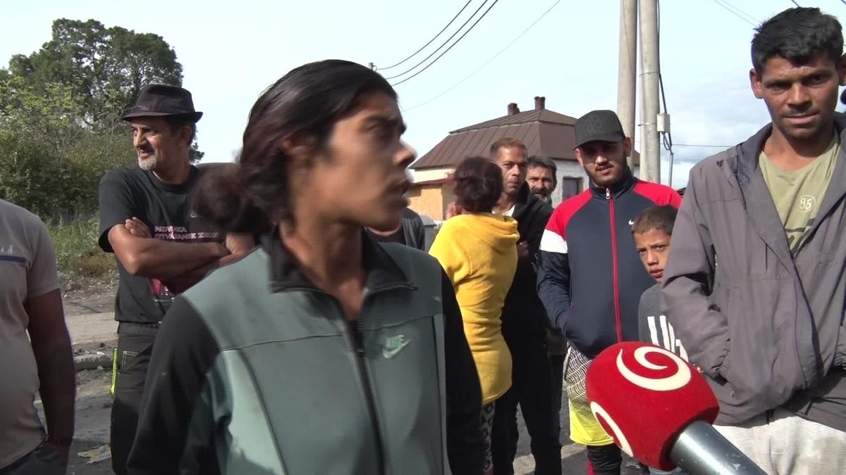 Rovno do väzby. Muž z osady dokopal družku, upadla do bezvedomia