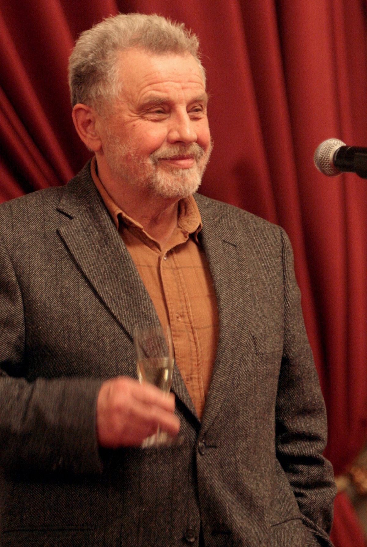 Pavel Dvořák | Zomrel historik Pavel Dvořák Pavel Dvořák | Zomrel historik Pavel Dvořák
