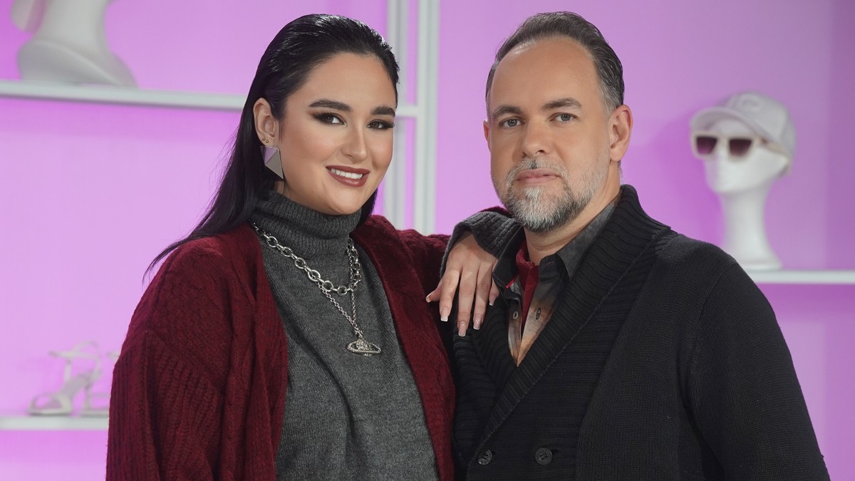 Máte väčšie bruško, plný trup a úzke boky? Módne triky pre dámy s ...