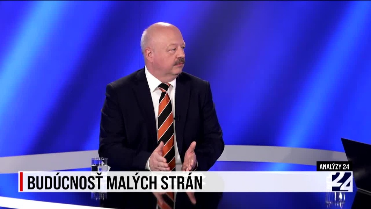 Budúcnosť malých strán a bitka o ukrajinský Bachmut. V relácii Analýzy ...