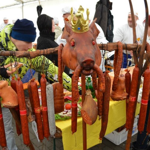 Latinák - Klobásový festival 7 | JOJ S VAMI