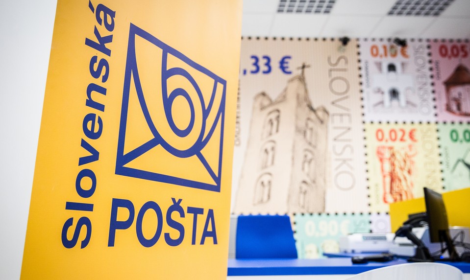 Vo viacerých obciach zachraňujú pobočky pôšt. Opravujú ich, odkupujú či stavajú nové