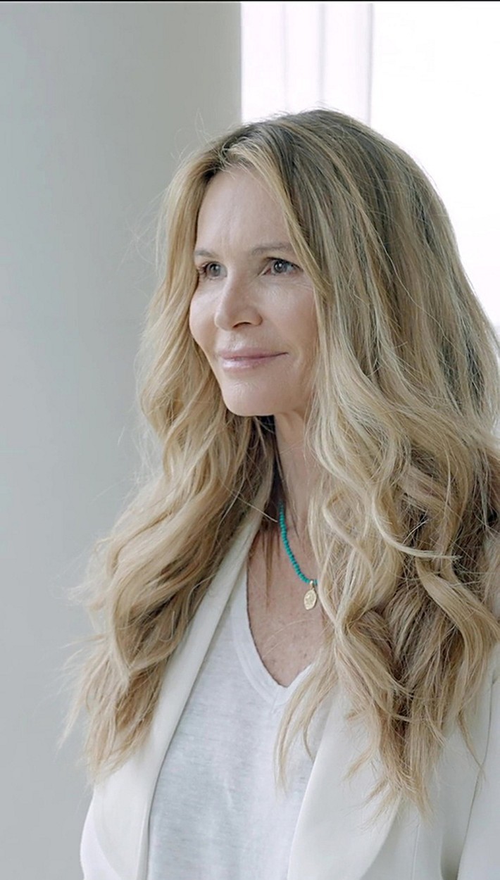 Spomínate si na supermodelku Elle MacPherson? Neskutočné, ako vyzerá ...